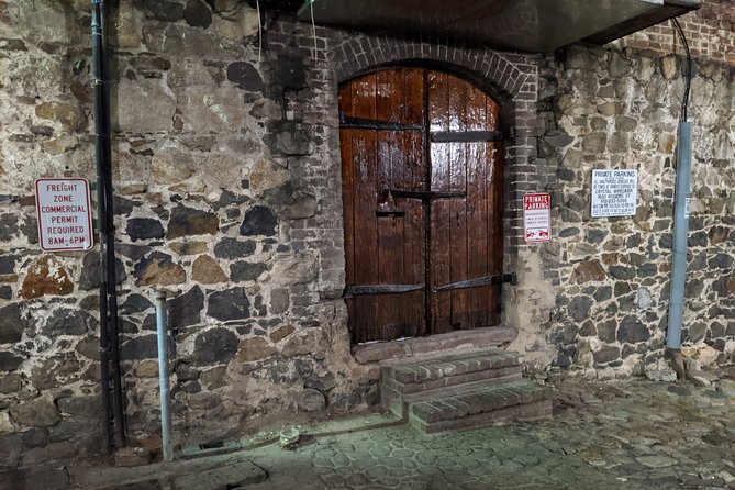 Hell Cat Ghost Tour - Savannah's Haunts and Horror - Value for Money