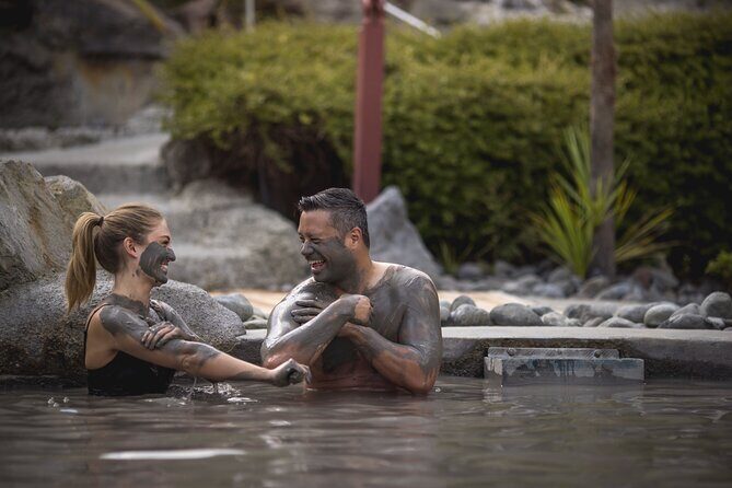 Hell's Gate Mud Spa & Thermal Park Group Day Tour from Auckland - The Real Traveler Experience