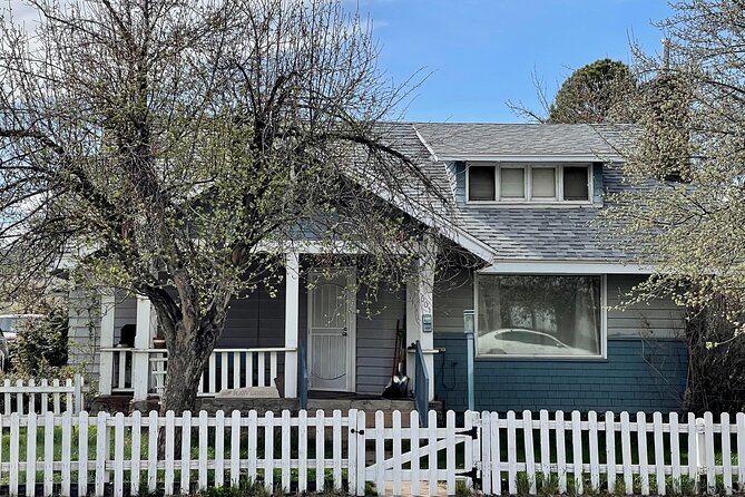 Hells Highway Adults-Only Nighttime Walking Ghost Tour in Flagstaff - Tour Accessibility and Participant Limit