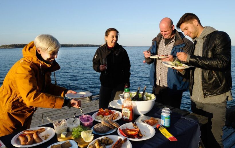 Helsinki: Archipelago RIB Boat Tour with BBQ Lunch and Sauna - Discovering Helsinki’s Archipelago: A RIB Boat Tour with BBQ and Sauna