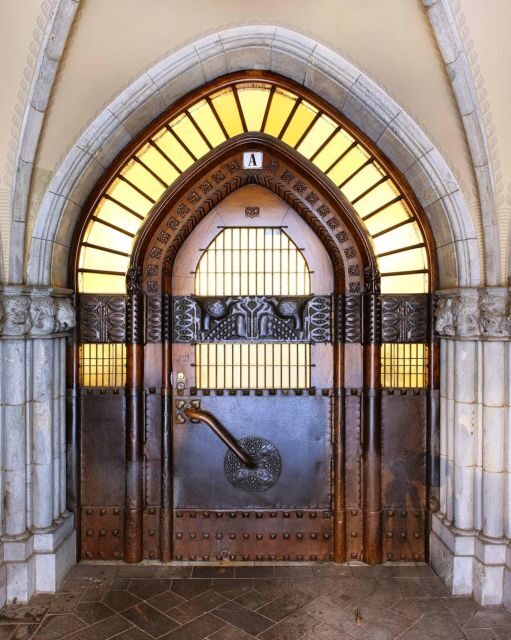 Helsinki: Architecture Walking Tour with Expert - Who Should Consider This Tour?