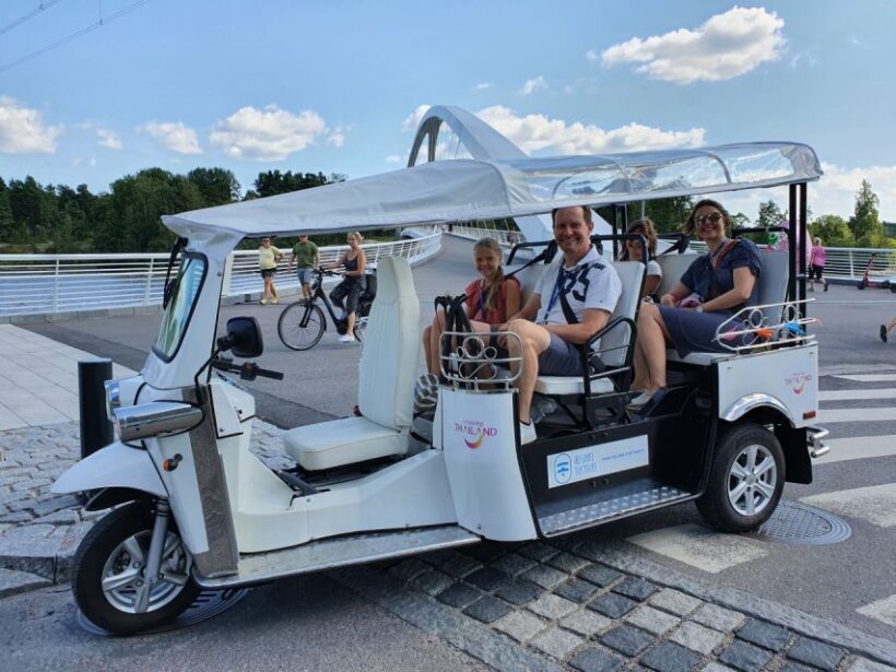 Helsinki City: 2.5-Hour City Tour with Electric TukTuk - Why Choose the Helsinki Electric TukTuk Tour?