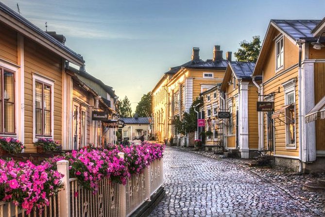 Helsinki Private Sightseeing + Medieval Town Porvoo - FAQs