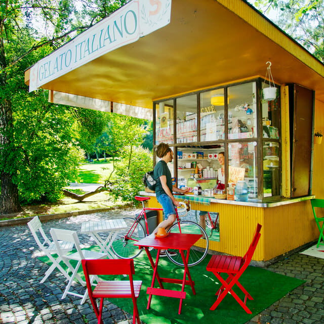 Helsinki: Tram Tour - A Deep Dive into the Helsinki Tram Tour
