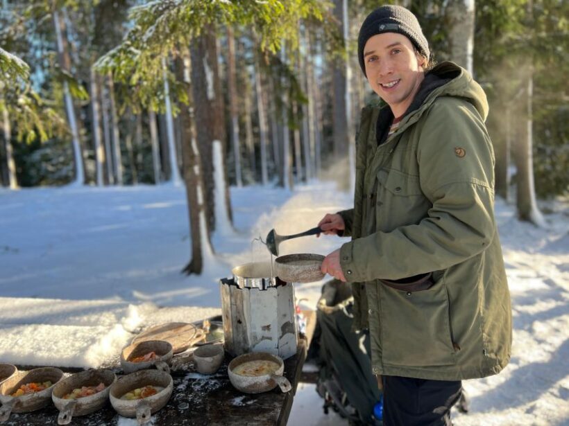 Helsinki: Winter Wonderland Liesjärvi National Park Hike - Frequently Asked Questions