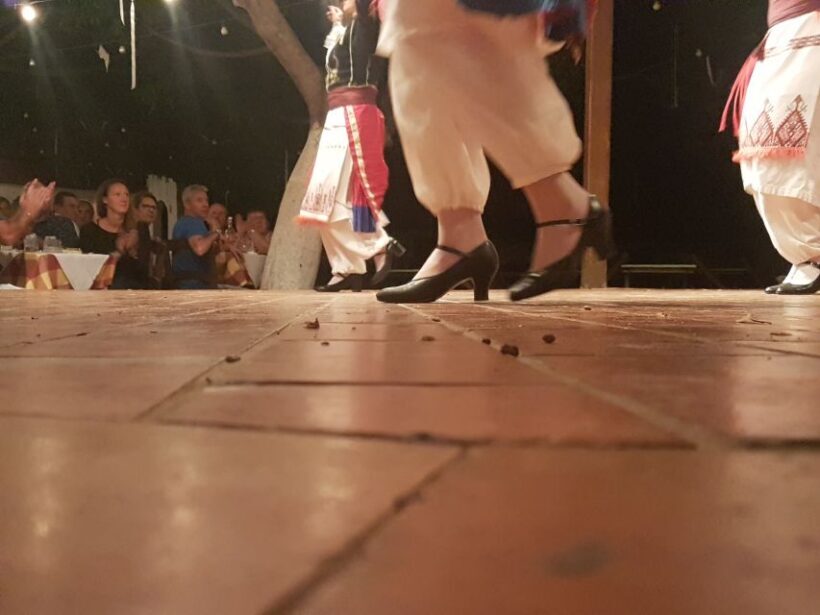 Heraklion Crete: Cretan and Greek Dance Lesson at Arolithos - Who Should Consider This Tour?