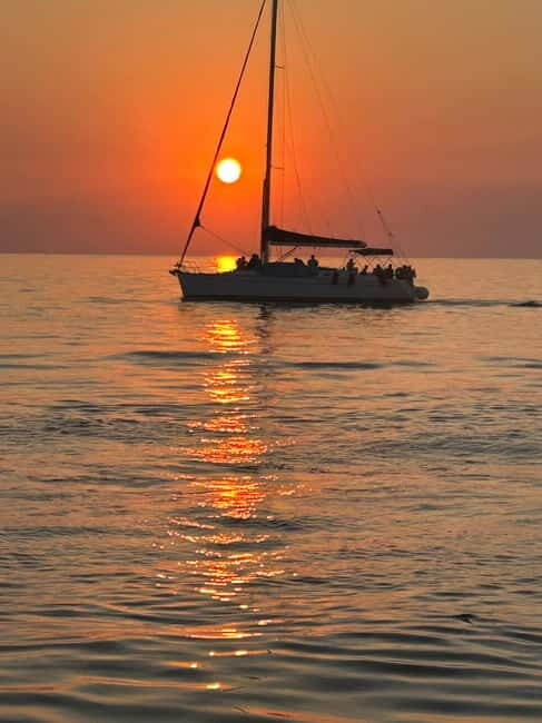 Heraklion: Dia Island Sunset Boat Tour with Dinner - The Itinerary and What to Expect