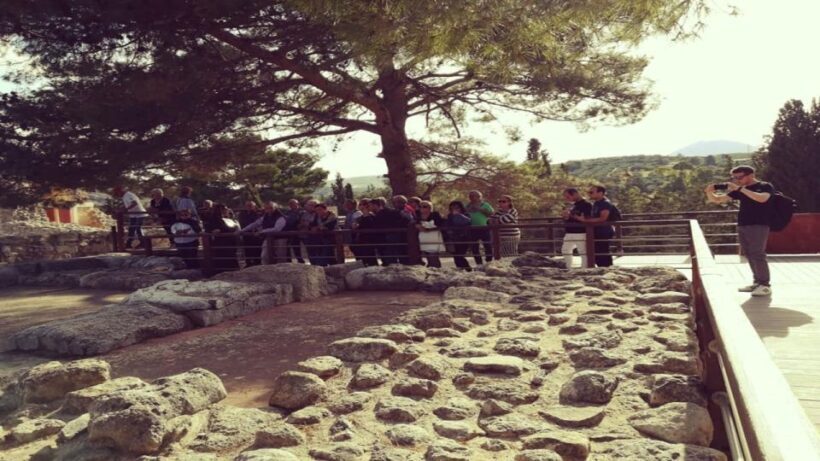 Heraklion: Knossos Palace Guided Tour Half Day - What’s Included and What’s Not?