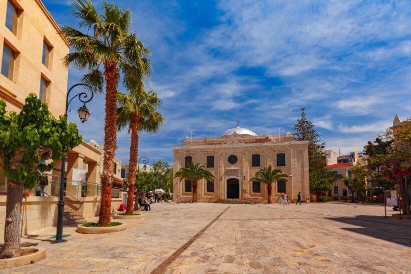 Heraklion: Mobile Self-Guided Audio Sightseeing Tour - FAQ