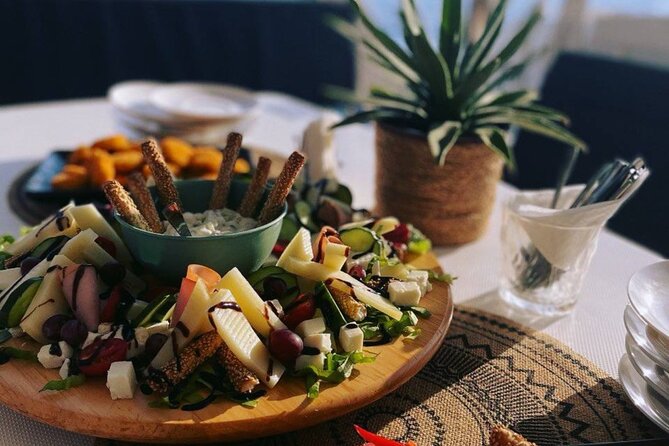 Heraklion: Private Catamaran Cruise to Dia with Meal & Drinks - FAQ