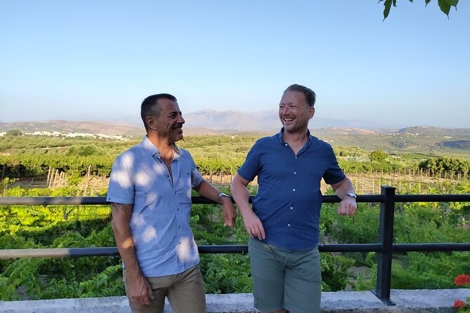 Heraklion SUV Private Guided Wine Tour With Lunch - Breathtaking Vineyard Views