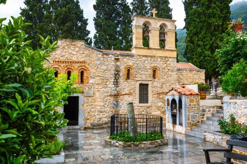 Heraklion: Tour to Cave of Zeus, Mochos Village, & Knossos - A Deep Dive into the Experience