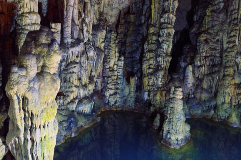 Heraklion: Tour to Cave of Zeus, Mochos Village, & Knossos - FAQs