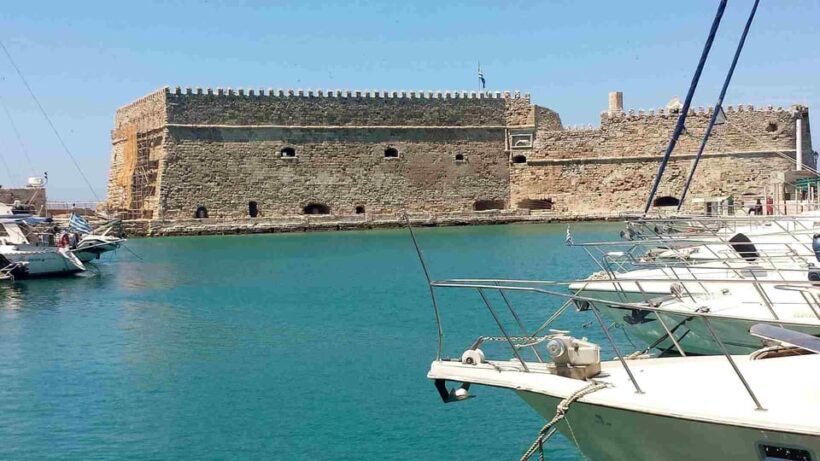 Heraklion: Venetian Siege History and Cretan Cuisine Tour - Key Points