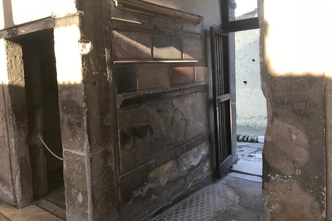 Herculaneum - Small Group Tour - Unlocking the Secrets of Vesuvius Eruption