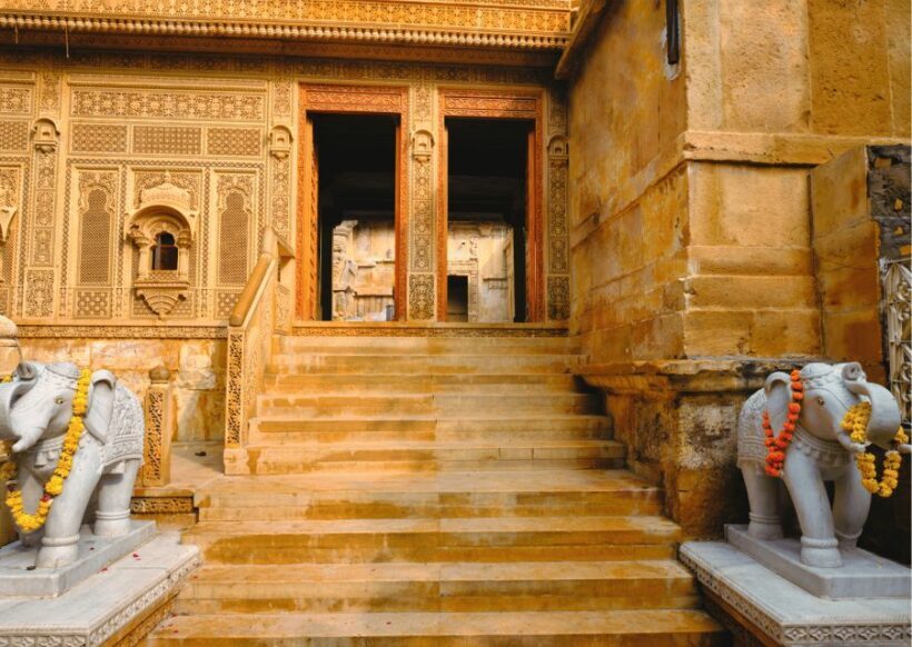 Heritage & Cultural Trails of Jaisalmer- Guided Walking Tour - What to Expect During the Walk