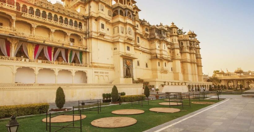 Heritage & Cultural Walk of Udaipur -Guided Walking Tour - Key Points