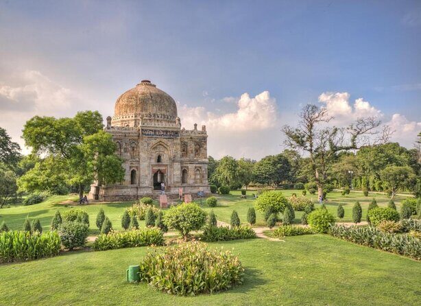 Heritage Delhi Photography Walk (2 Hours Guided Walking Tour with Rickshaw Ride) - Key Points