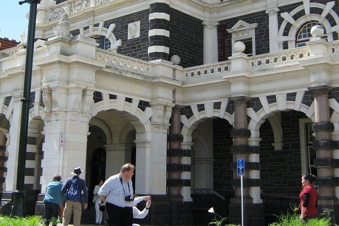 Heritage Highlights Walk - A Walk Through Dunedin’s Heritage in One Hour