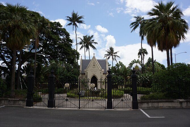 Heritage Trail: A Walk Through Honolulus Royal Legacy - How the Tour Works and What to Expect