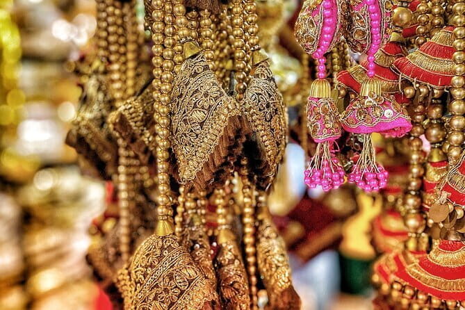 Heritage Walk in Old Delhi - A Detailed Look at the Heritage Walk