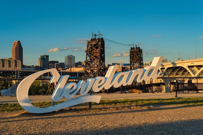 Heritage Walk: Scenic Guided Tour of Cleveland - Key Points