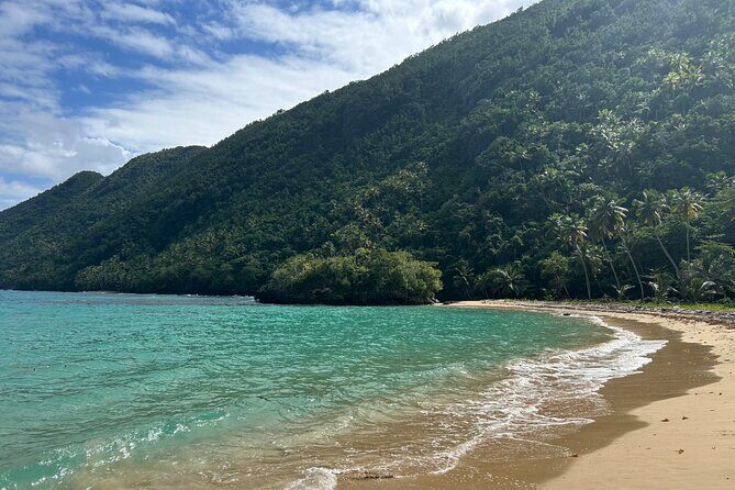 Hermit beach - Authenticity and Traveler Feedback