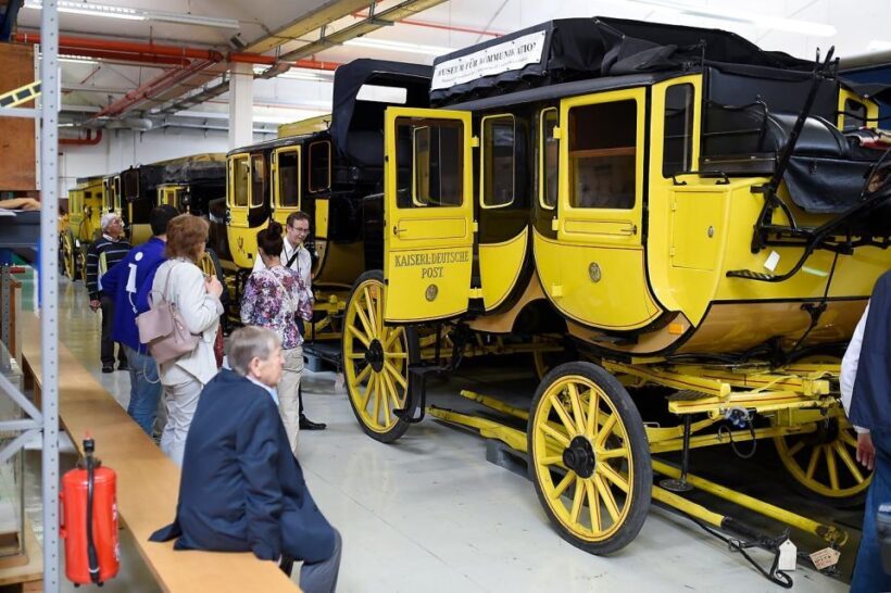 Heusenstamm:tour of the Depot of the museum of communication - Overview of the Experience