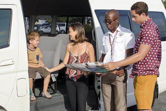 Hewanorra Airport UVF St Lucia Private Airport Transfers -One Way - Key Points