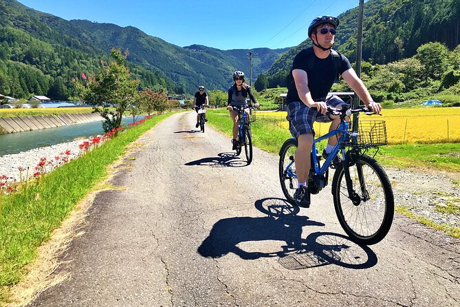Hida Private E-Bike Tour With Premium Lunch and Farm Experience - Highlights and Unique Features of the Tour
