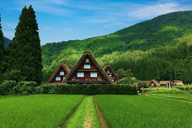 Hida Takayama and Shirakawago One Day Bus Tour from Nagoya - Introduction