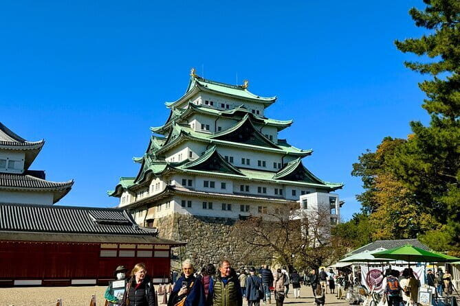 Hida Takayama and Shirakawago One Day Bus Tour from Nagoya - Who Is This Tour Best For?