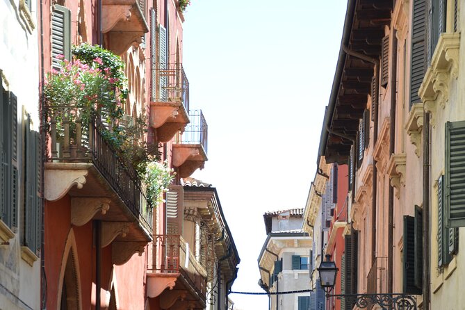 Hidden and Fascinating Verona - 3 Hour Private Walking Tour - The Sum Up