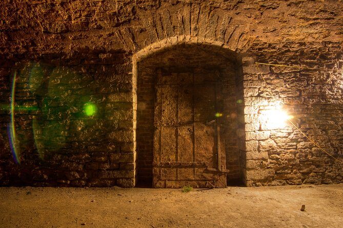 Hidden Brewery Caverns Tour in Cincinnati with Beer Tasting - Accessing the Jackson Brewery Tunnels