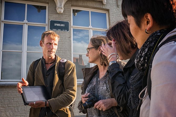 Hidden Brugge Photo Tour - 2hr Open City Tour & Workshop - What to Expect