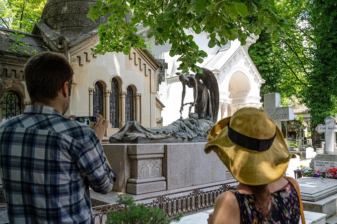 Hidden charms of Mahallopolis - Lush Park and Hidden Stairs