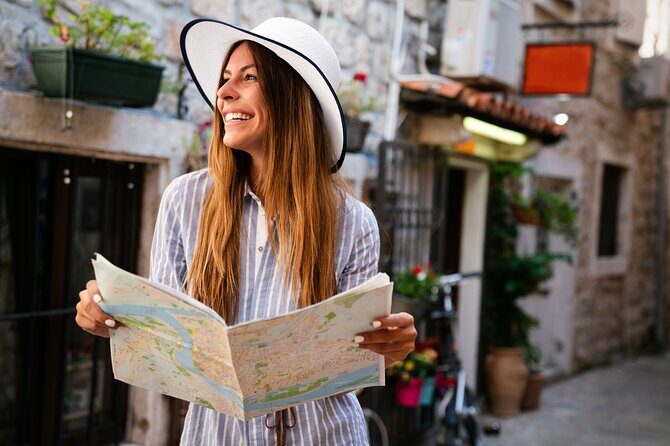 Hidden Gardens: An Urban Plantation Walking Tour - Key Points