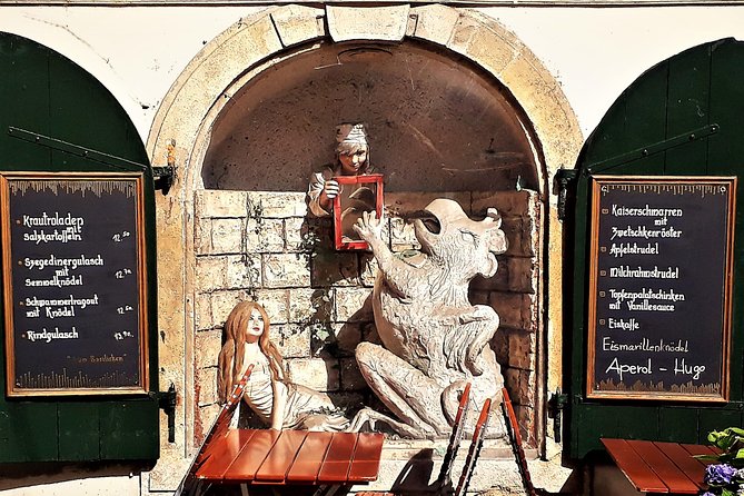 Hidden Gems in Vienna Inner City a Private Walking Tour - Visiting Iconic Landmarks