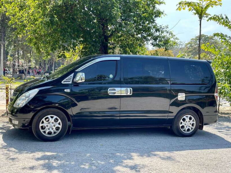 Hidden Gems of Cambodia: Kbal Spean and Banteay Srei Temple - What Travelers Say