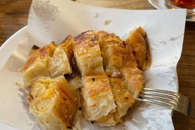 Hidden Treasures Of İstanbul Half Day Walking Tour - Key Points