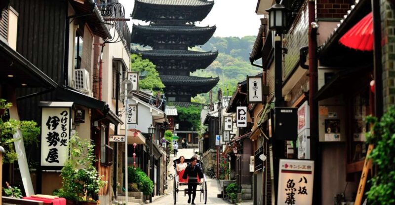 Higashiyama | Kyoto: Sakura Season Private Rickshaw Tour - Key Points