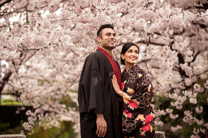 High-End Photoshoot Experience - Meeting and Pickup Details