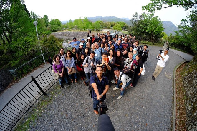 High-End Photoshoot Experience - Scheduling and Availability