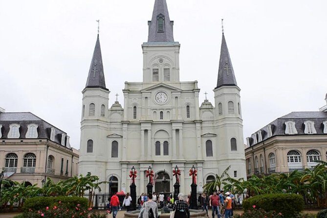 Highights Of New Orleans: Voodoo & Cemetery Tour - Key Points