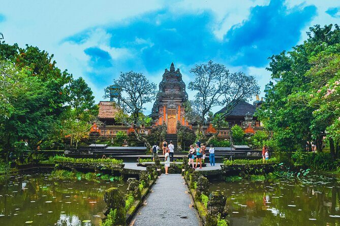 Highlight of Central Bali - Discovering the Heart of Bali: Temples and Natural Beauty
