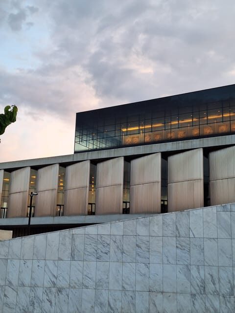 Highlights and Hidden Gems of Athens Walking Tour - Who Should Consider This Tour?