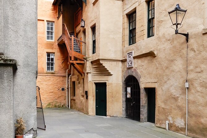 Highlights from Edinburghs Old Town: A Self-Guided Audio Tour - FAQ