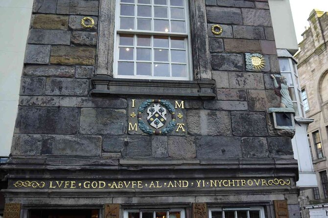 Highlights from the Royal Mile: A Self-Guided Audio Tour - Summary: Who Should Consider This Tour?
