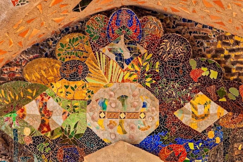 Highlights Guided visit to Gaudi's Crypt and Colonia Güell - FAQ