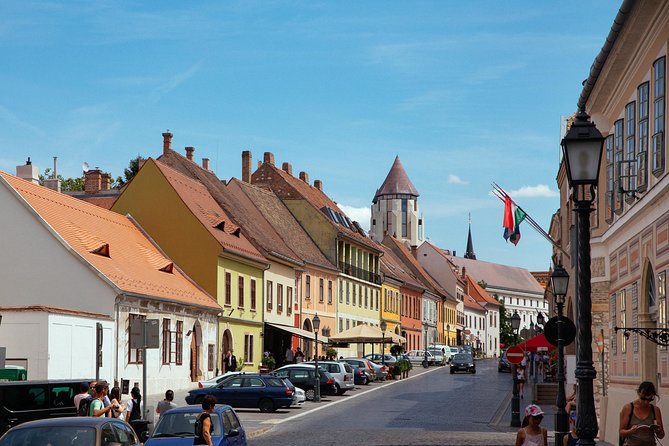 Highlights & Hidden Gems of Budapest Private Tour - Commitment to Sustainability and Carbon Neutrality